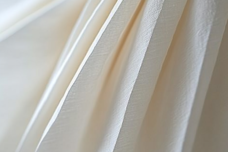 Accordion-Style Pleats: A Timeless Fashion Statement
