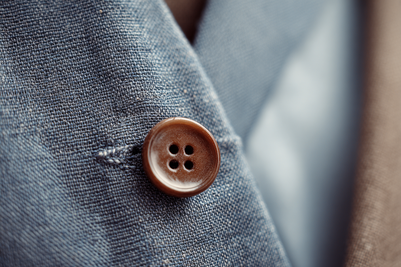 Types of Buttonholes in Sewing: Techniques & Best Use Cases